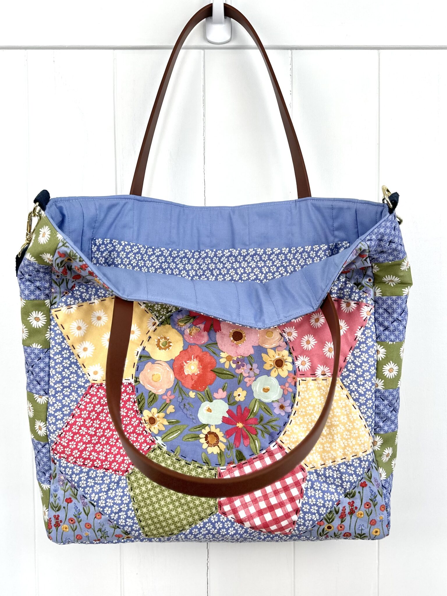 Flora No. 6 - An EPP Sisu Tote Bag Project