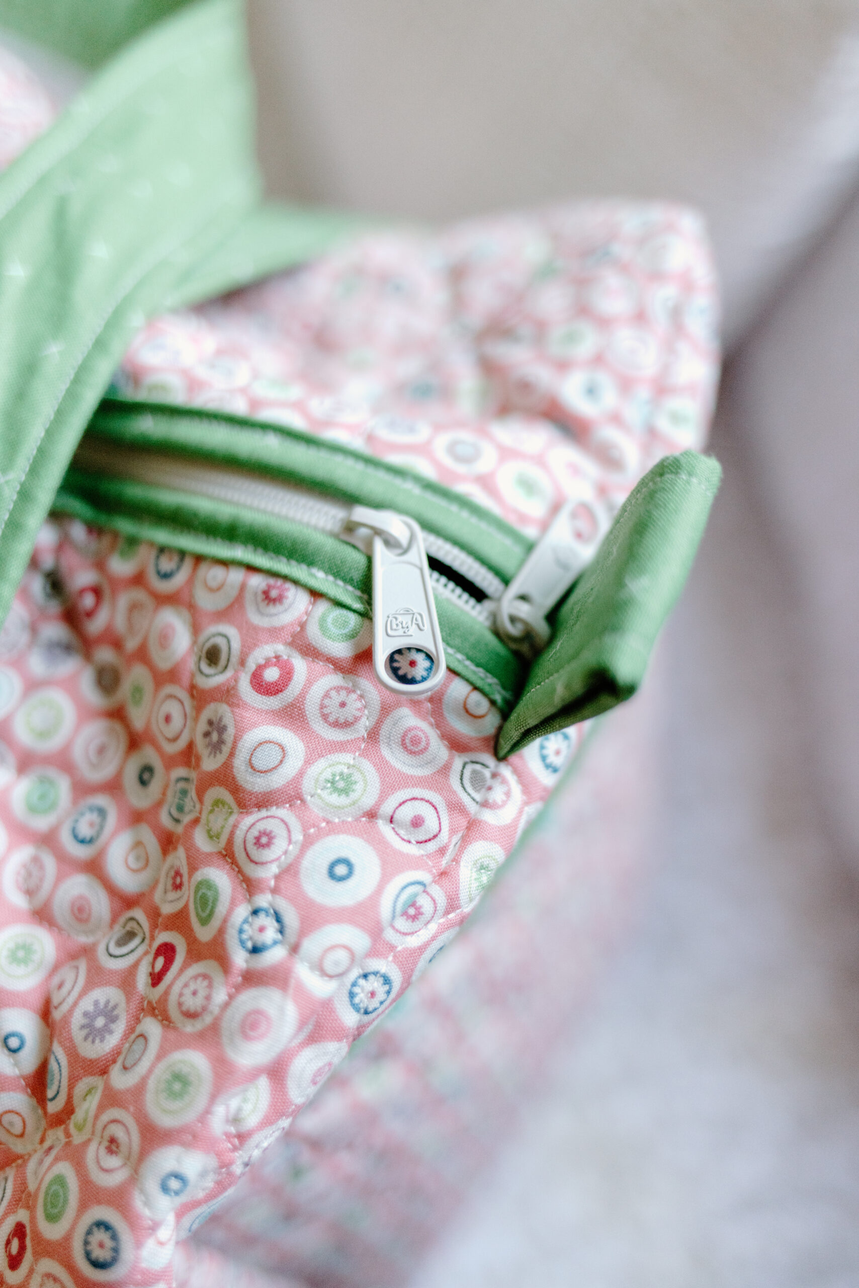 Quilted Patchwork Duffle with Bee Dots & RBD Basics
