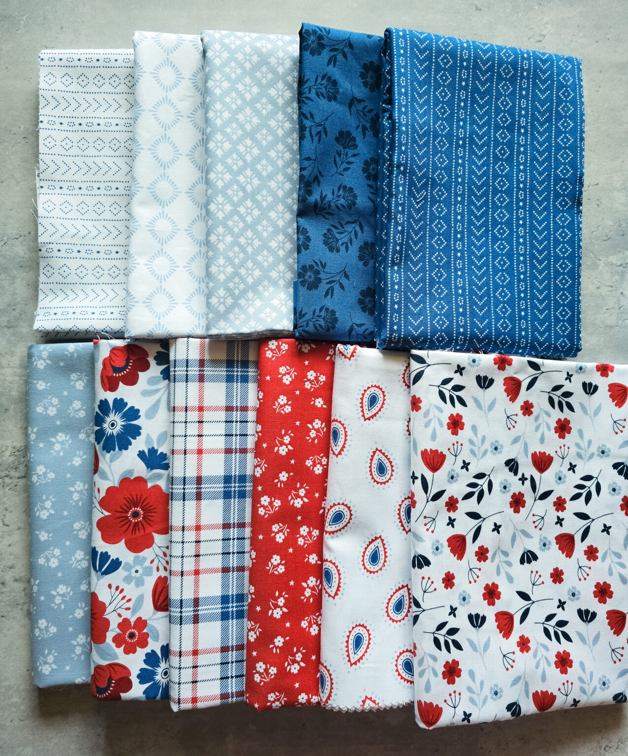 Simple Patchwork Featuring American Beauty