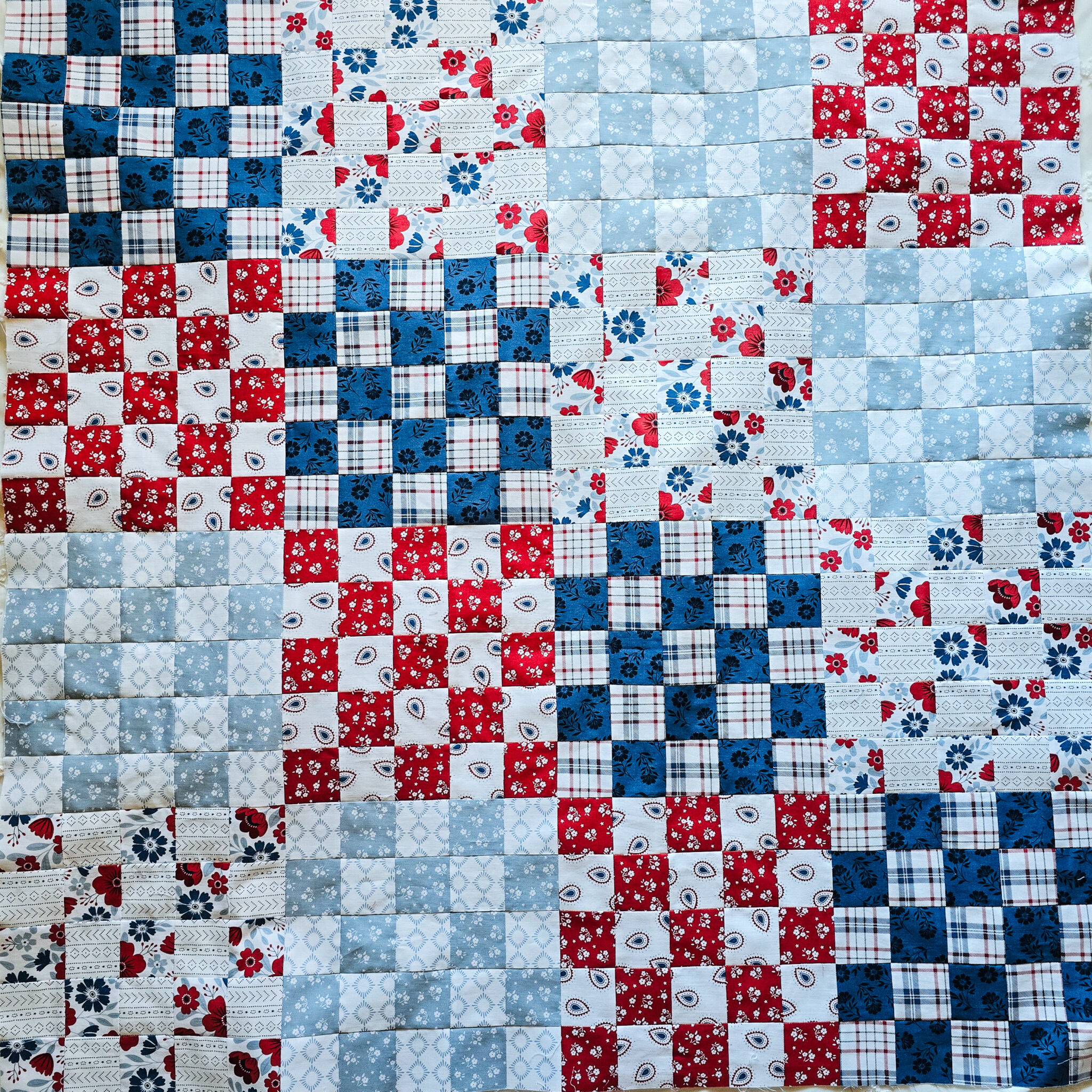 Simple Patchwork Featuring American Beauty