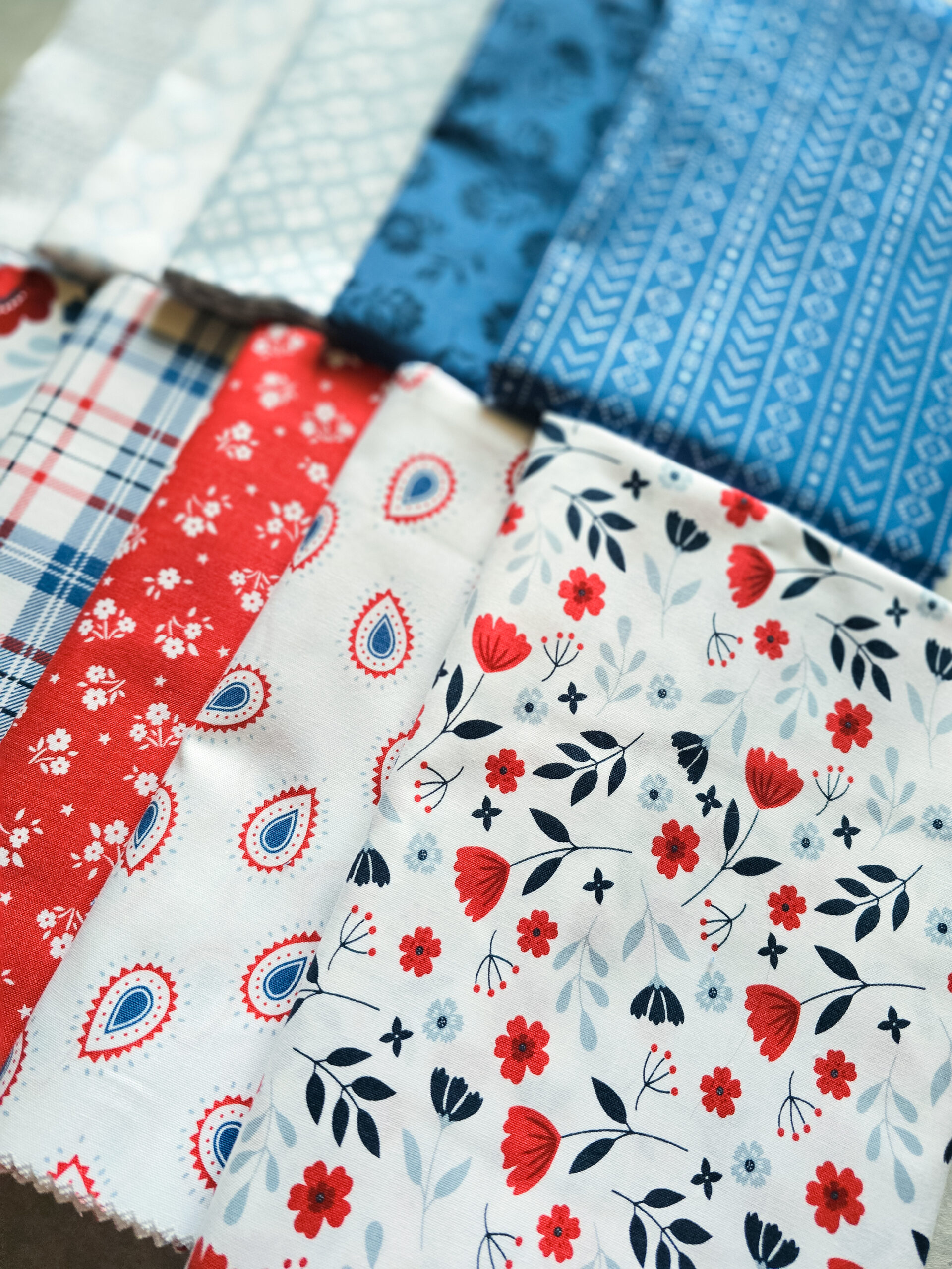 Simple Patchwork Featuring American Beauty