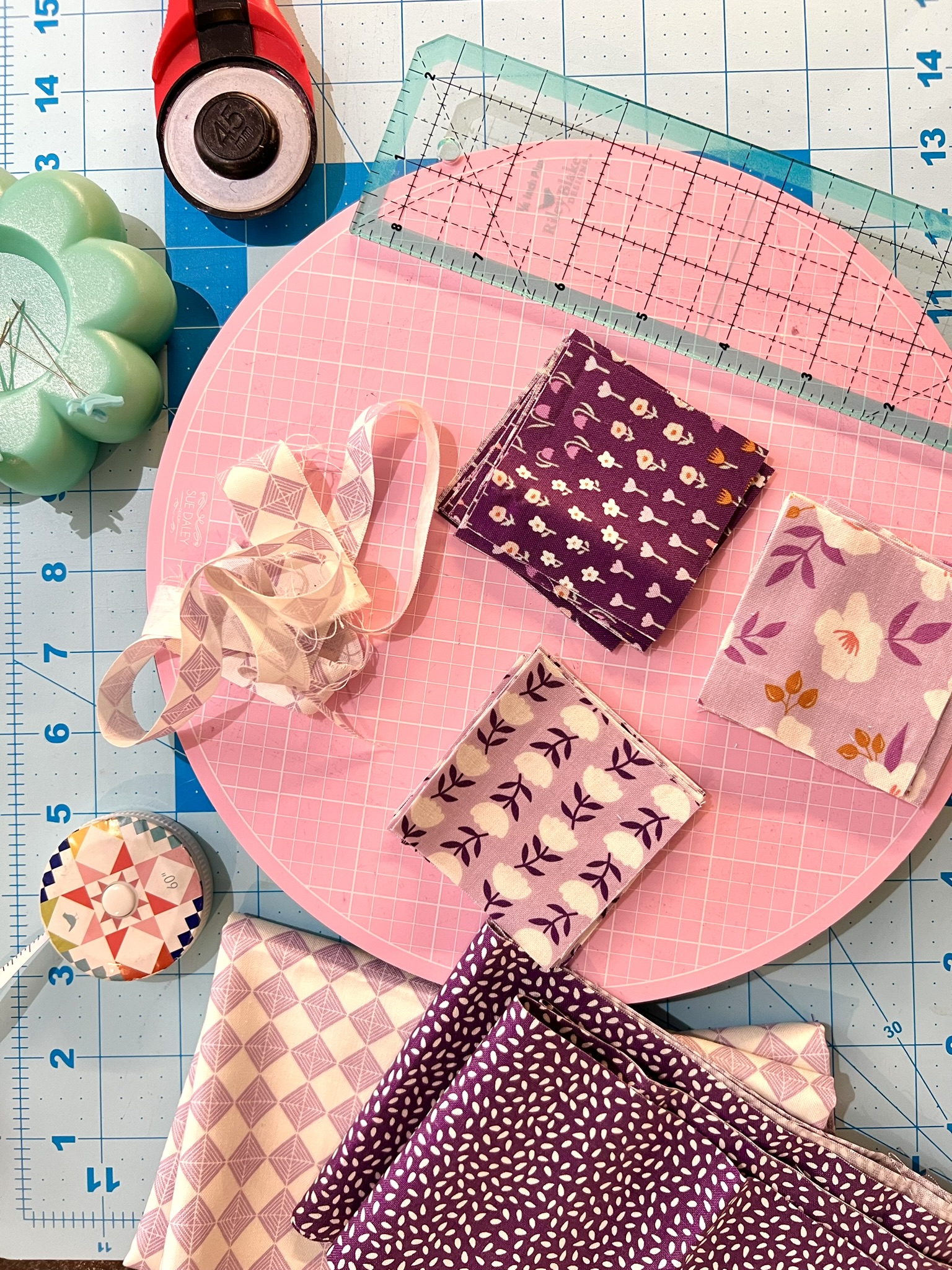 Let It Bloom in the Patchwork Tote