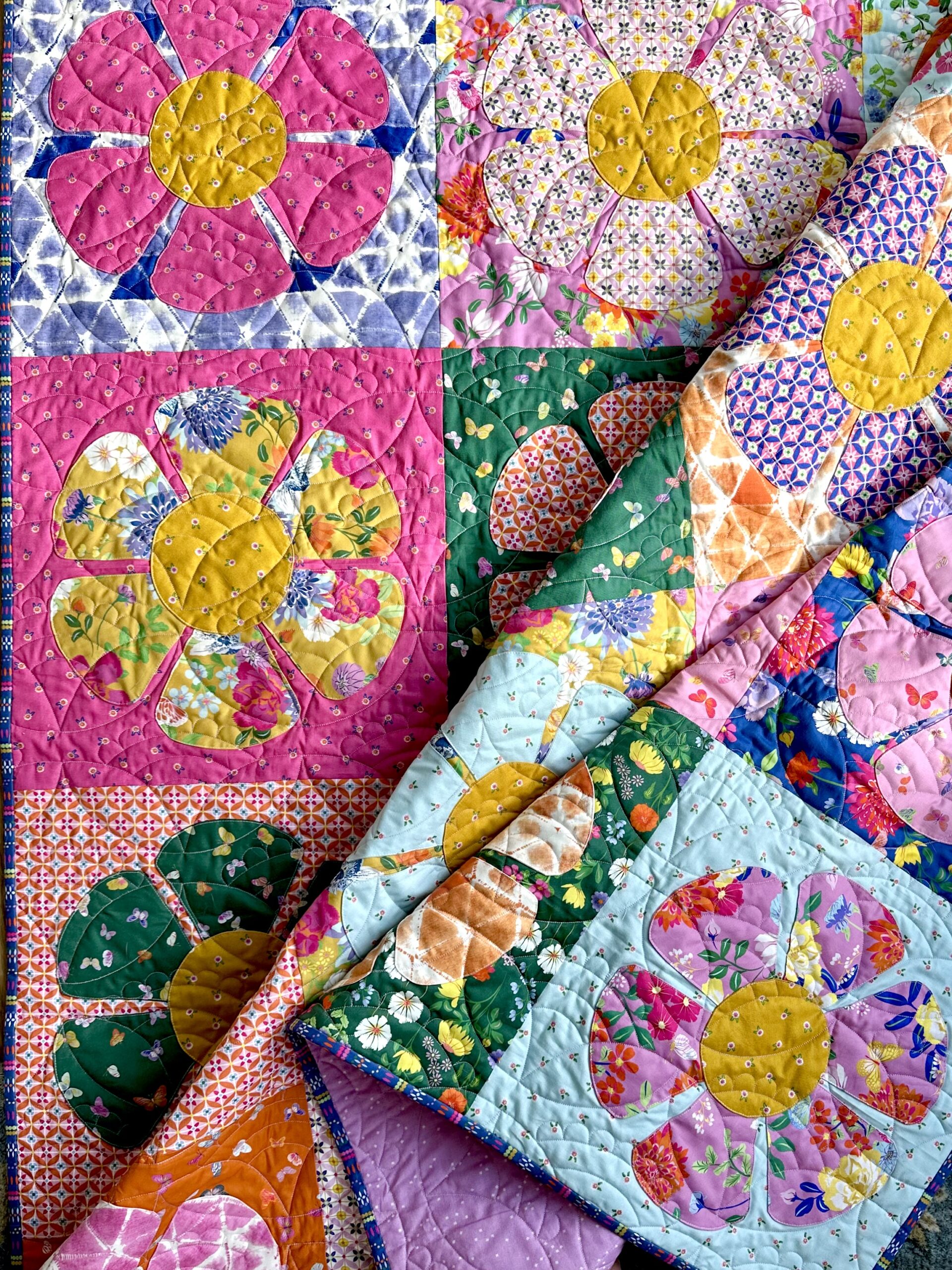 Sara's Retro Daisy Quilt with Splendid!