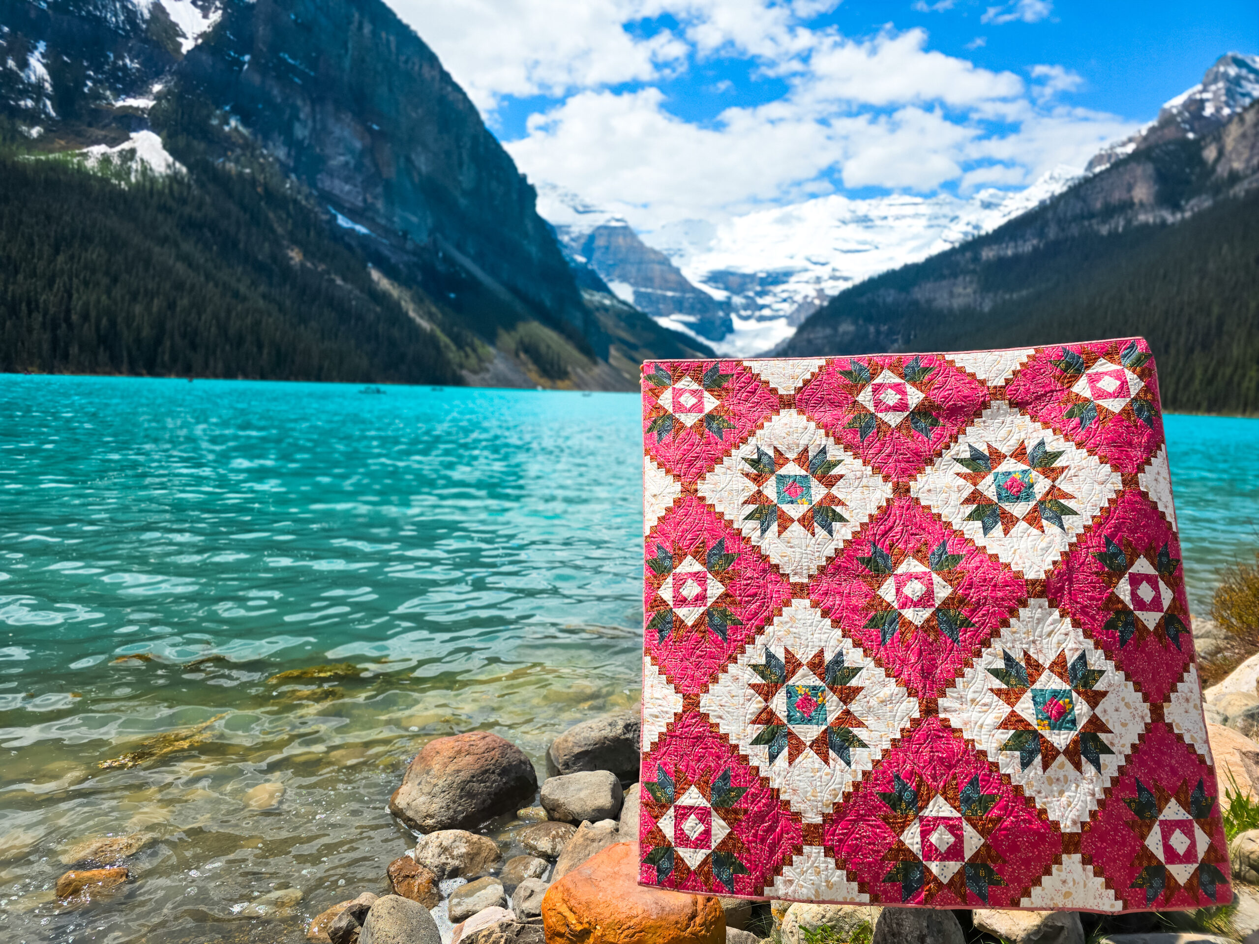 Barn Star Quilt with Feels Like Home