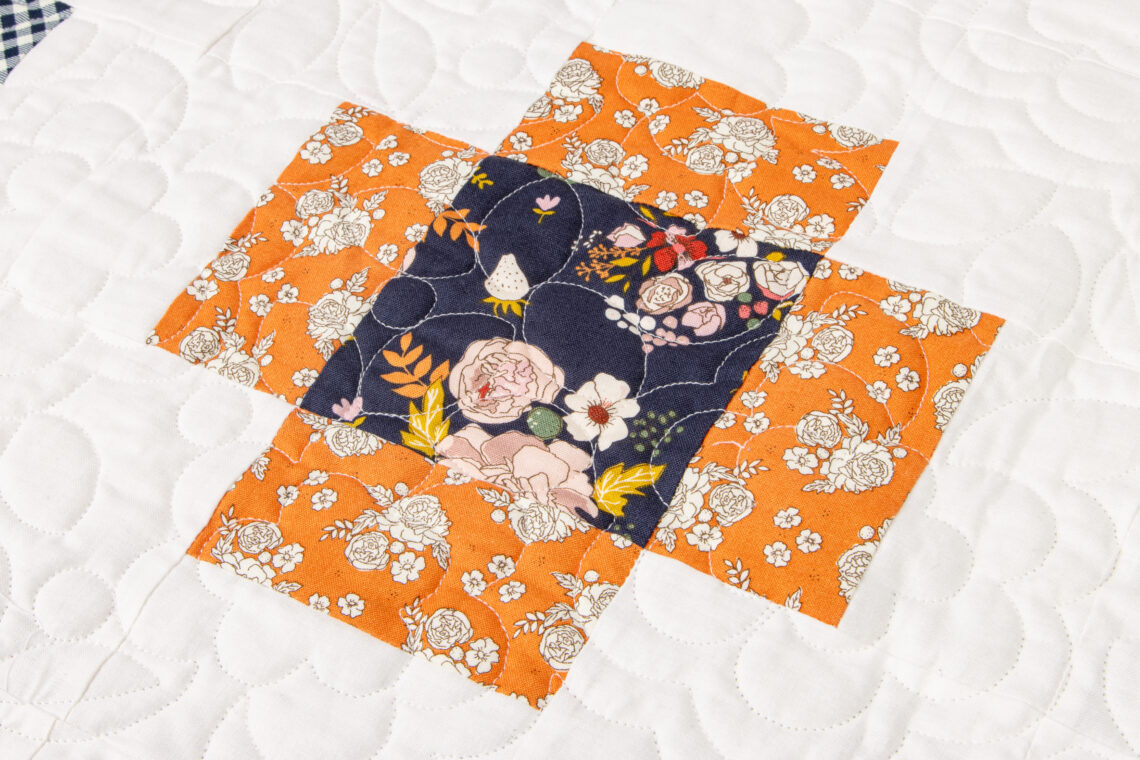 Criss Cross Dance Quilt with BloomBerry
