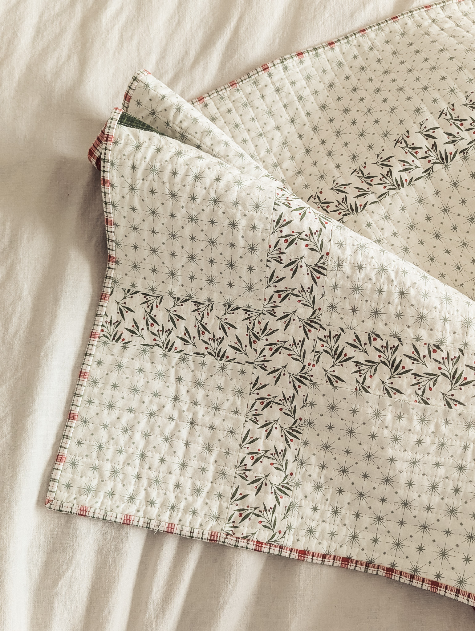 Urban Pine Quilt with Christmas Is In Town