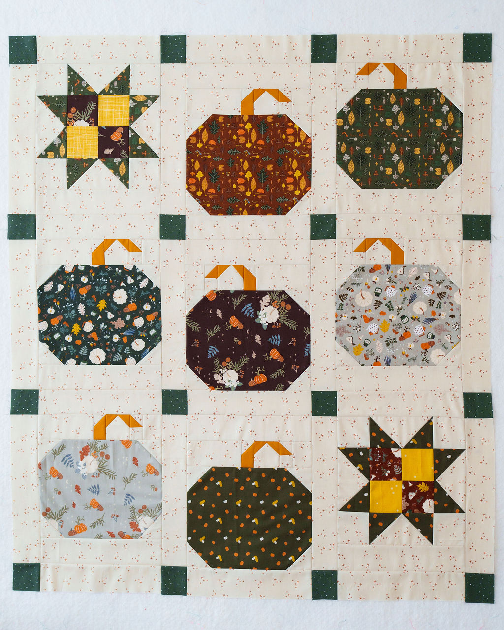 Make a Patchy Pumpkins Farm Quilt with Pumpkin Spice