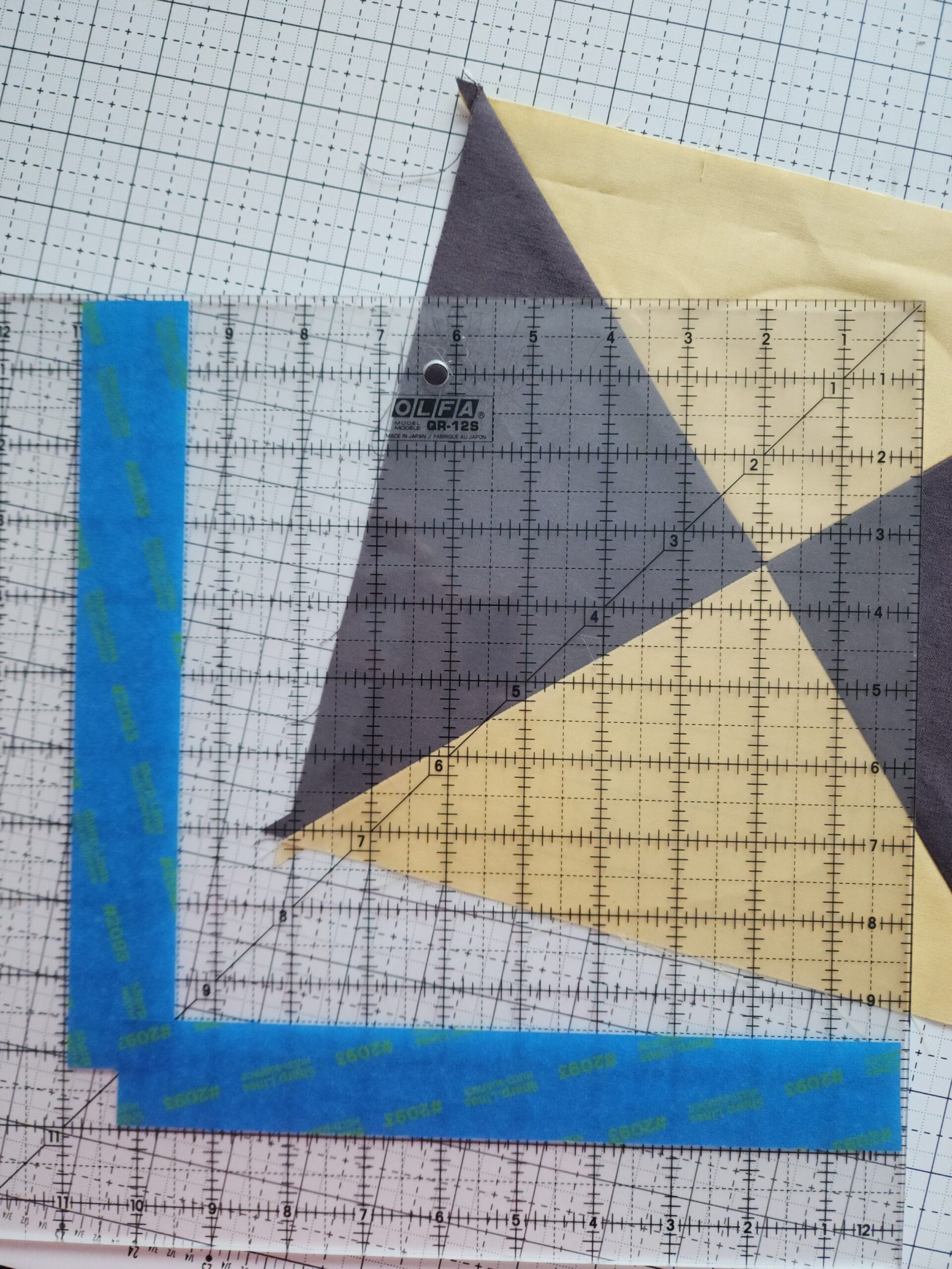 Squaring Up Hourglass Blocks