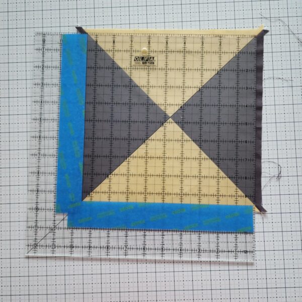 Squaring Up Hourglass Blocks