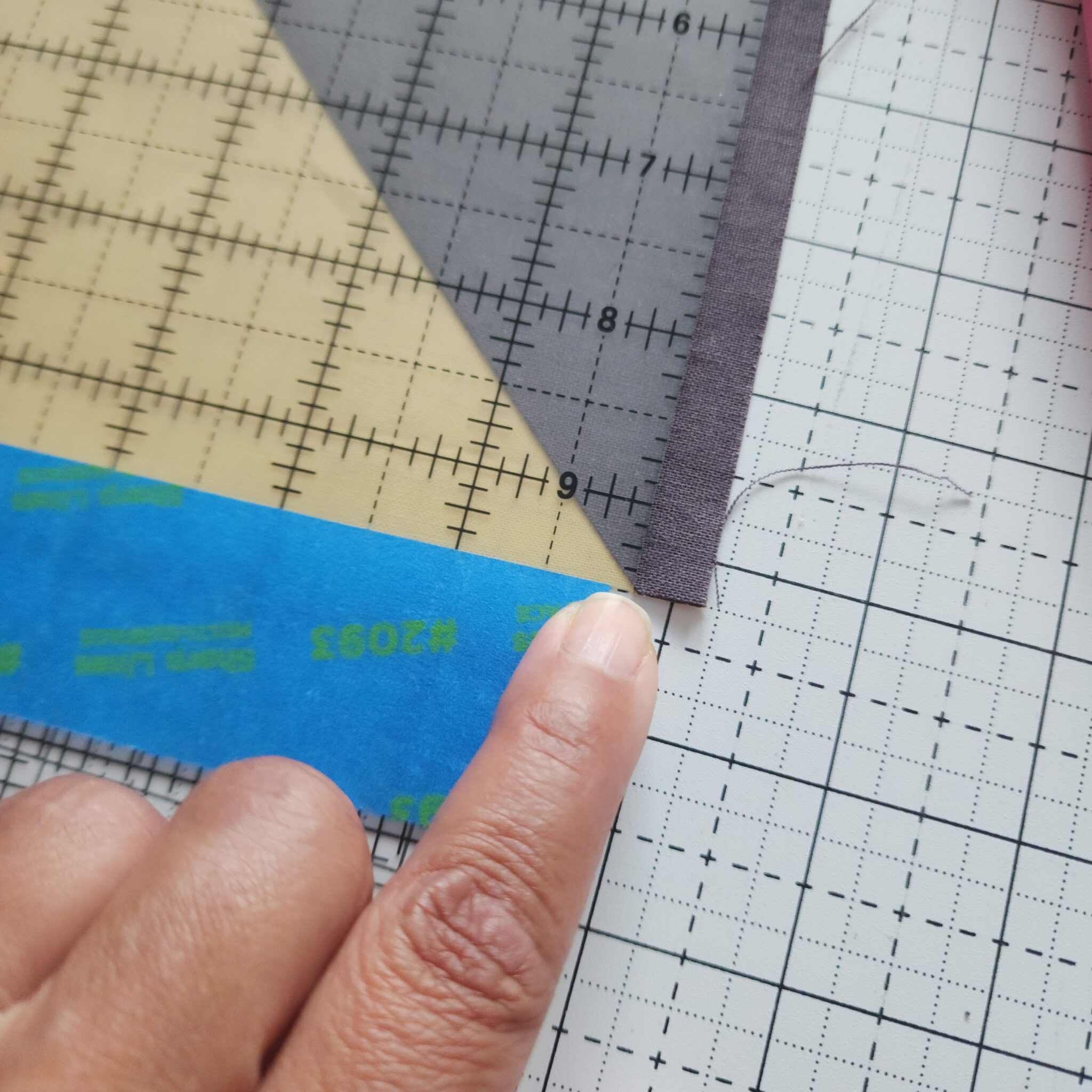 Squaring Up Hourglass Blocks