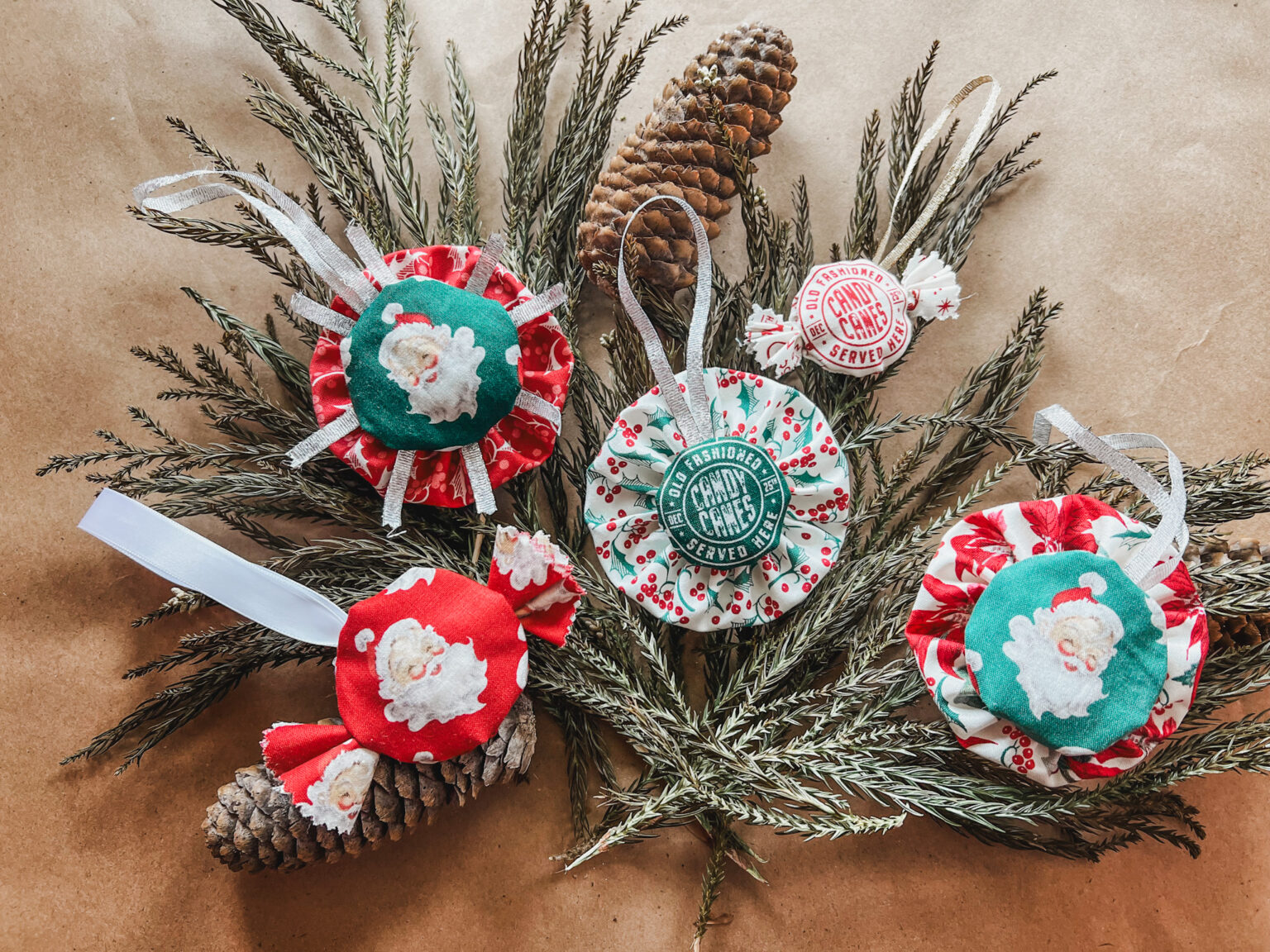 7 Handmade Yo Yo Ornaments With Merry Little Christmas