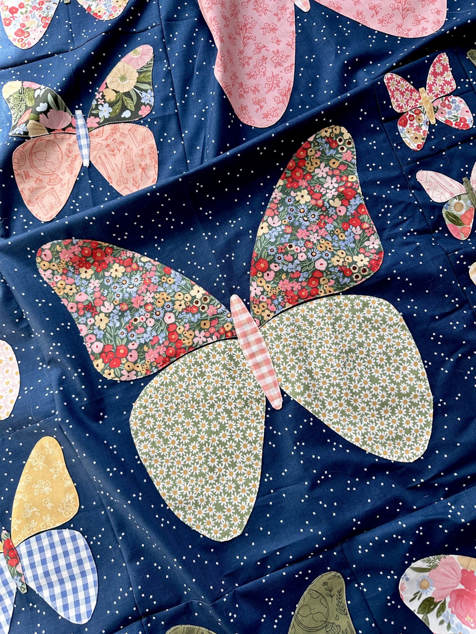 Floral Charms- Monarch Quilt