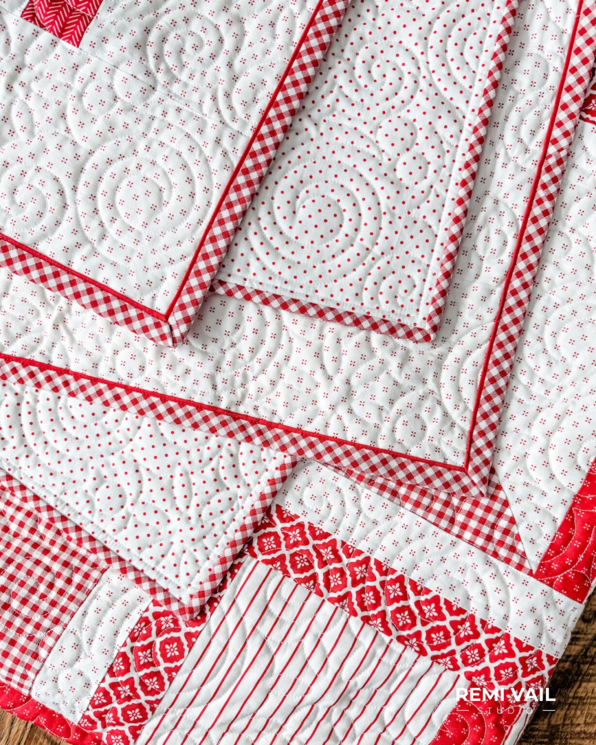Radiant Ruby - Lumi Quilt