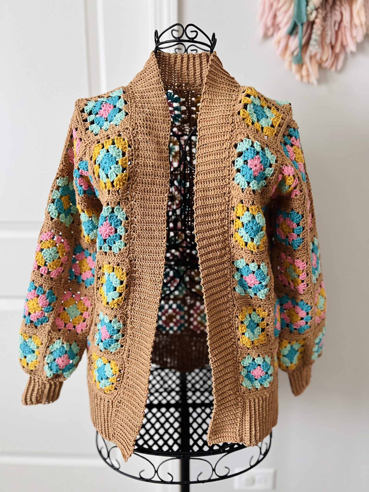 Chunky Thread by Lori Holt - Granny Square Cardigan